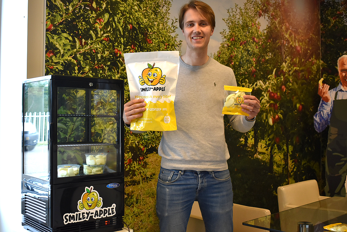 "Meeneemzakje met geschilde appelpartjes slaat aan in kindermenu's ...