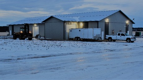 Advancements in automated commercial scale vertical farming