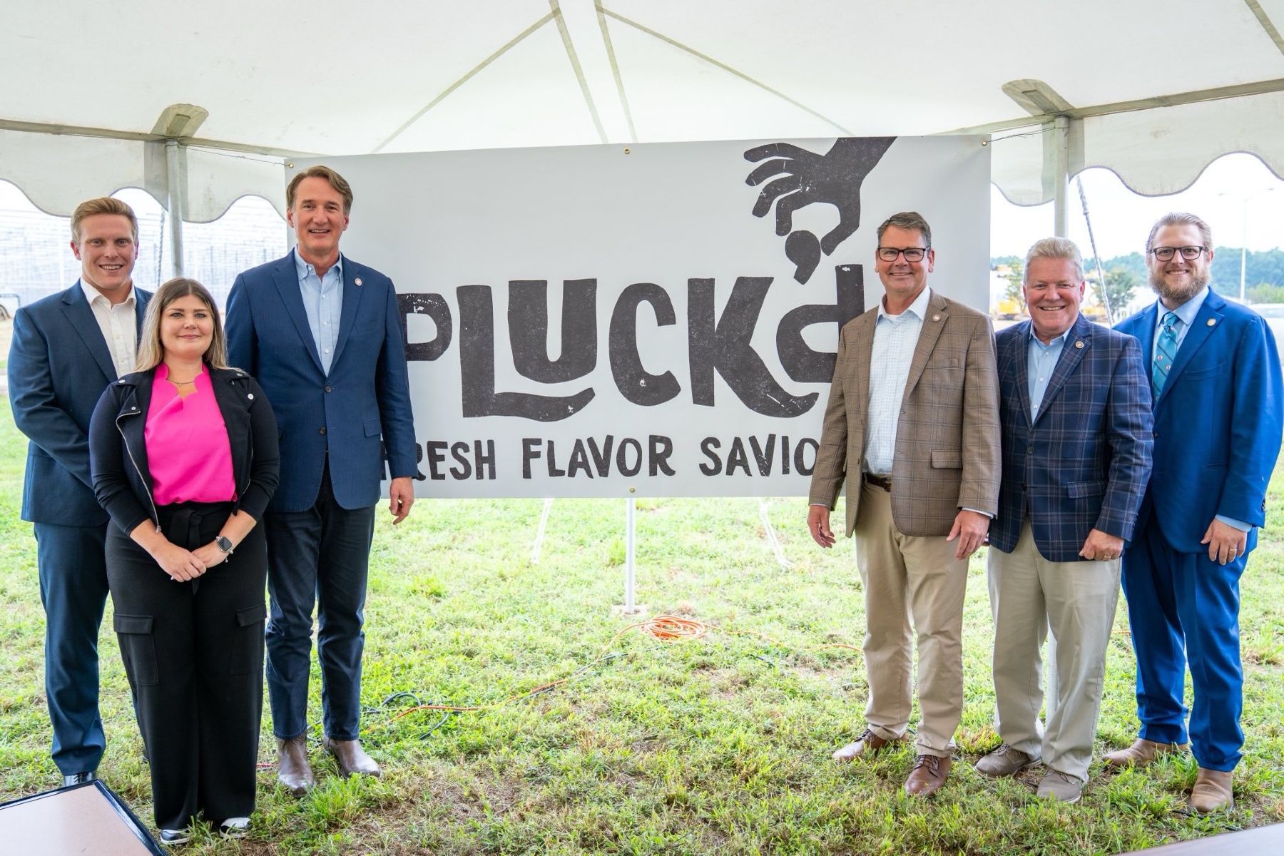 Virginia Governor visits $100 million tomato greenhouse project in ...