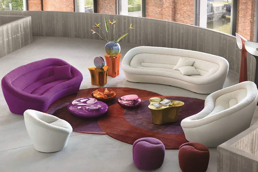 Love furniture sofas store