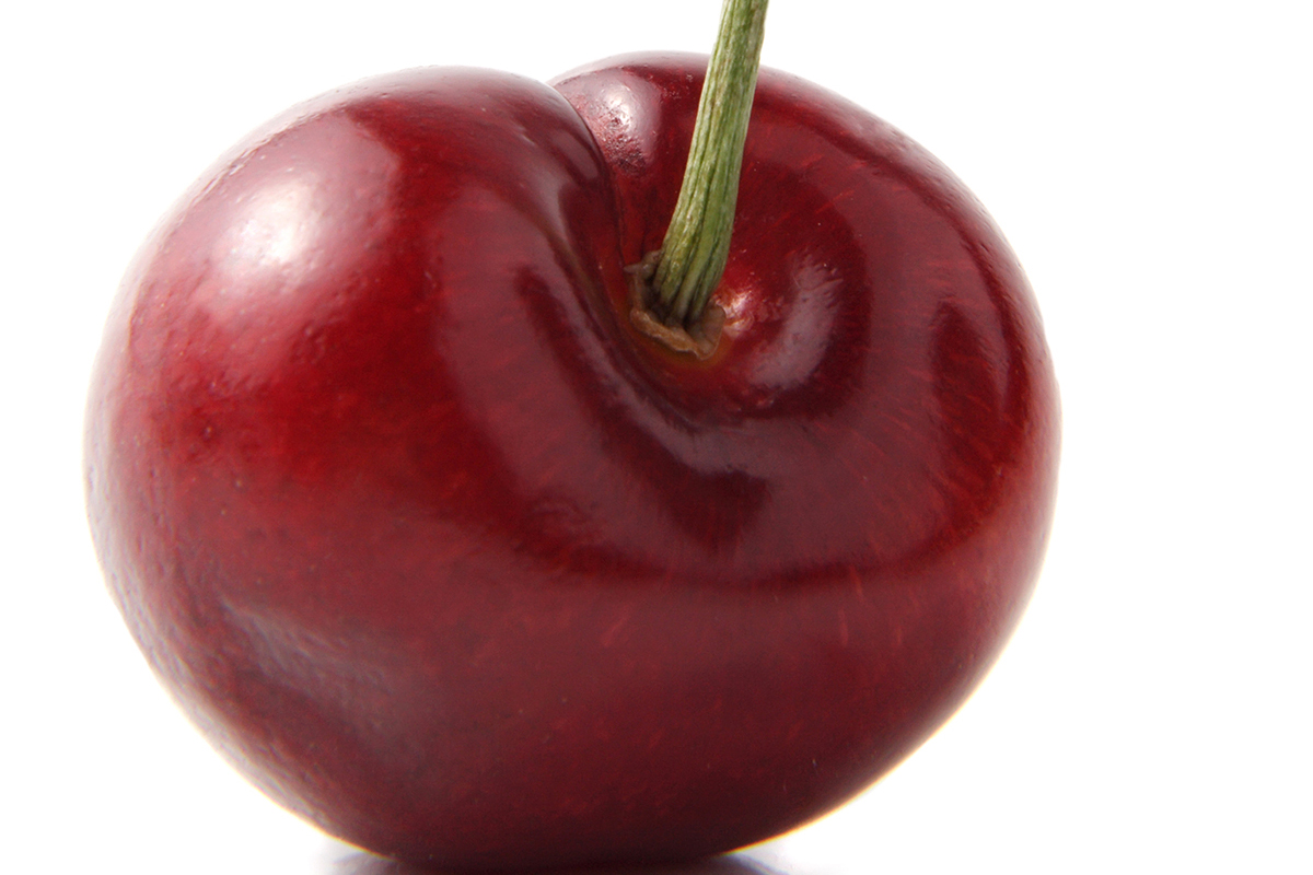 One cherry auctioned in Japan for 590 euros