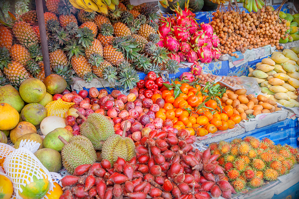 Chinese fruit markets face oversupply and price declines in 2026