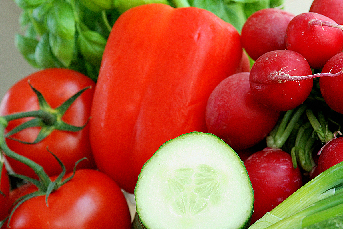 Russia restricts select Armenian fruit and vegetable imports